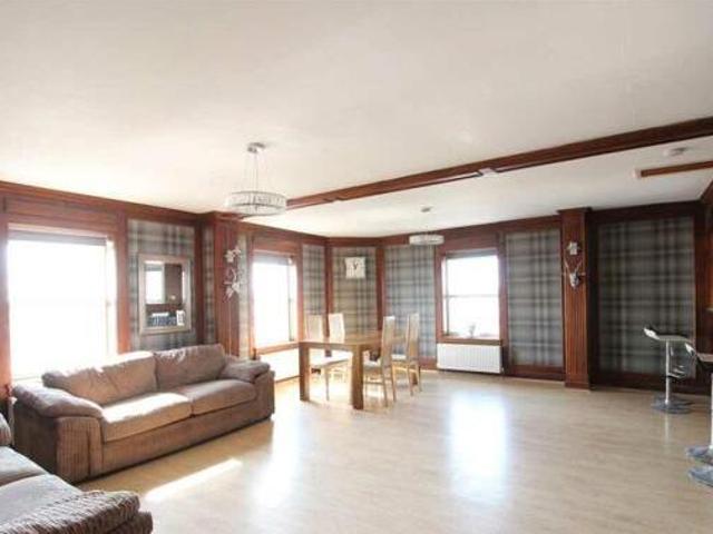 3 Bedroom Apartment For Sale In Southend On Sea