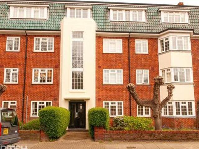 3 Bedroom Apartment For Sale In Southsea, Hampshire