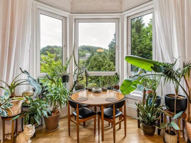 3 bedroom apartment for sale in Tantallon Road, Shawlands, Glasgow, G41