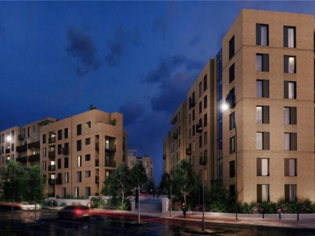 3 bedroom apartment for sale in The Triangle, Ashford, TN23