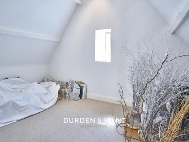 3 bedroom apartment for sale in The Galleries, Warley, CM14