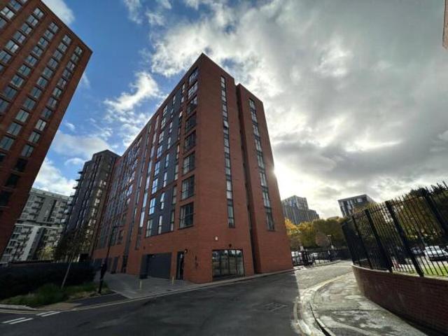 3 bedroom apartment for sale in The Riley Building, Derwent Street, Salford, Manchester City Centre, M5
