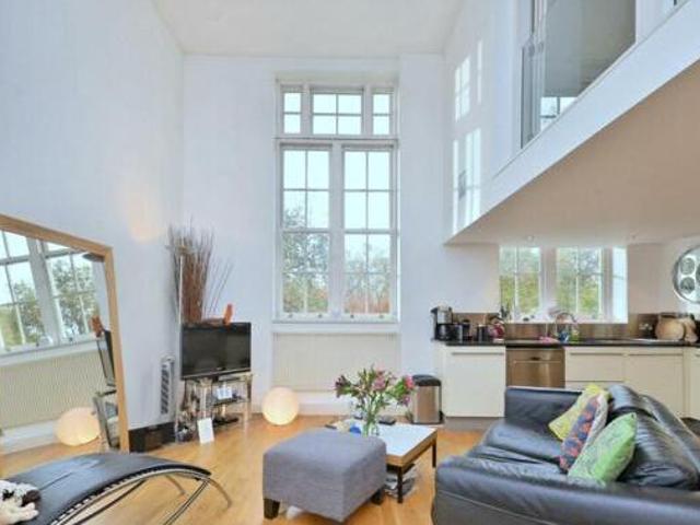 3 Bedroom Apartment For Sale In Vauxhall, London