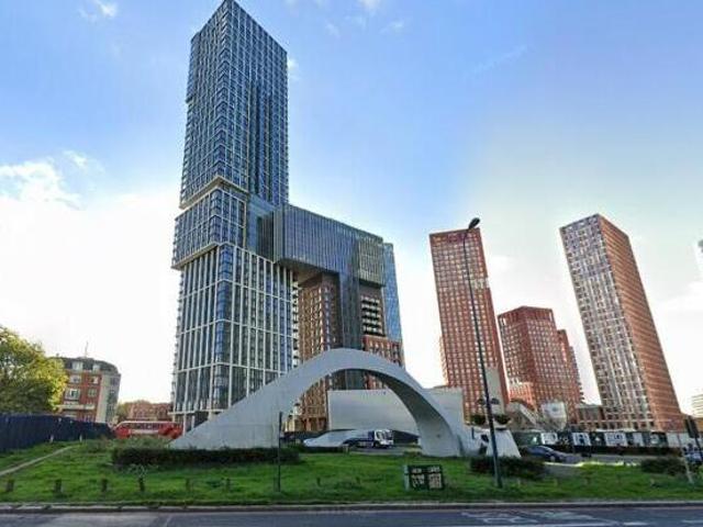 3 Bedroom Apartment For Sale In Vauxhall, London