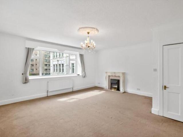 3 bedroom apartment for sale in Victoria Road, Harrogate, HG2