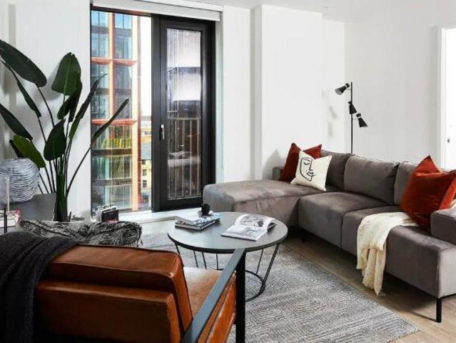 3 bedroom apartment for sale in Vita Living Circle Square, Oxford Road, Manchester, M1 7FA, M1