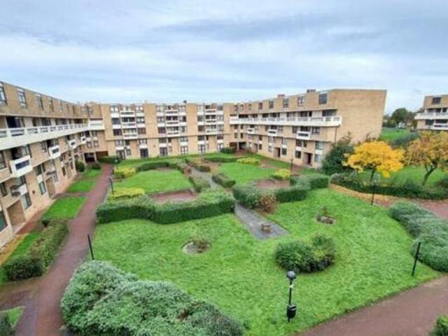 3 Bedroom Apartment For Sale In Washington, Tyne And Wear