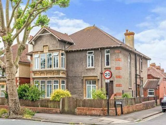 3 bedroom apartment for sale in Wells Road Bristol BS4