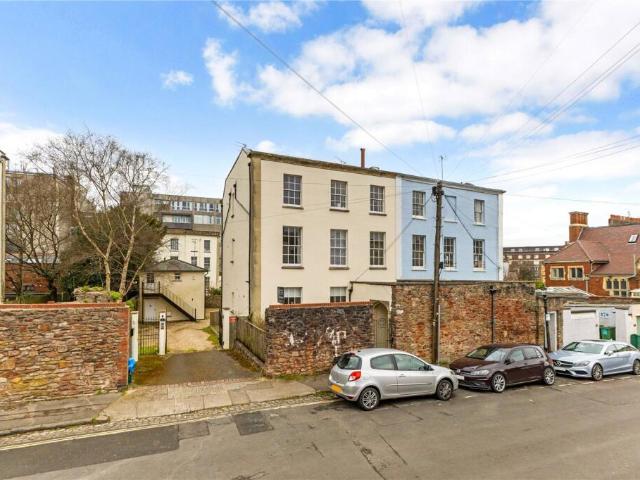 3 bedroom apartment for sale in Wetherell Place, Clifton, Bristol, BS8