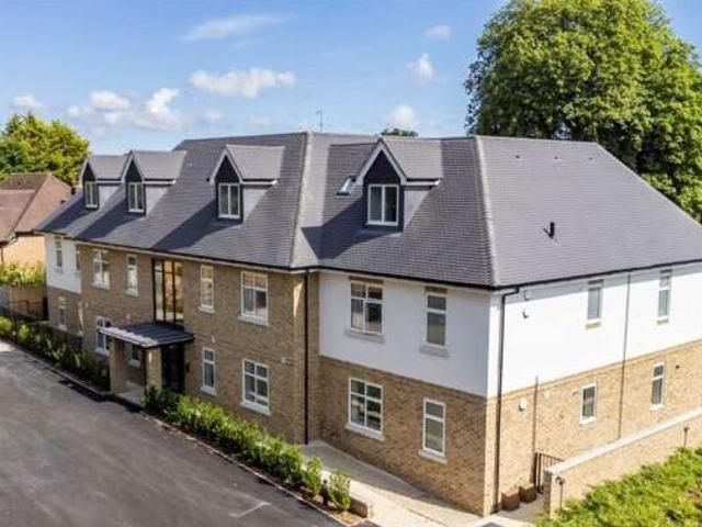 3 Bedroom Apartment For Sale In Wimborne, Dorset