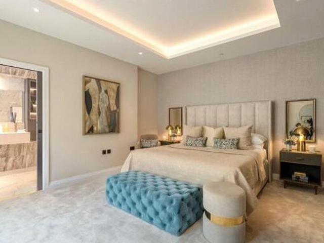 3 Bedroom Apartment For Sale In 10 14 Auriol Road, London