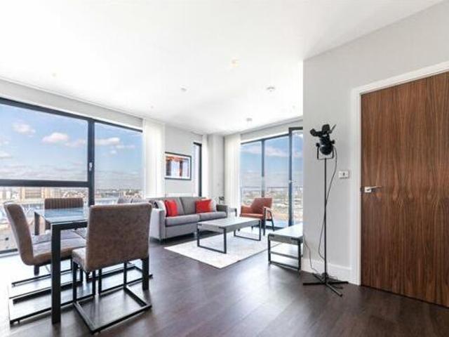 3 Bedroom Apartment For Sale In 1 Silvocea Way, London