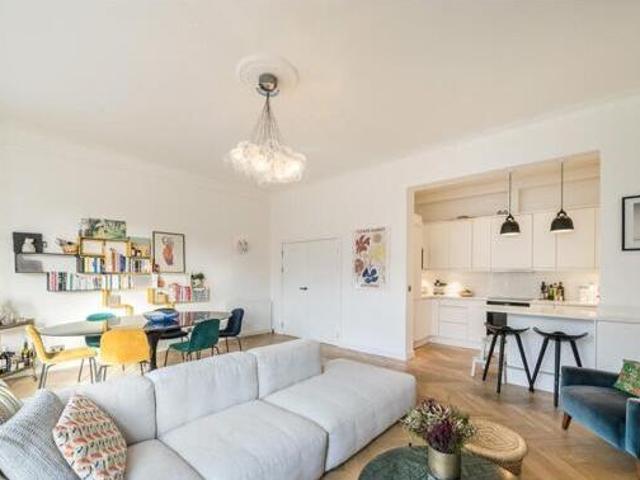3 Bedroom Apartment For Sale In 215 Earls Court Road, London