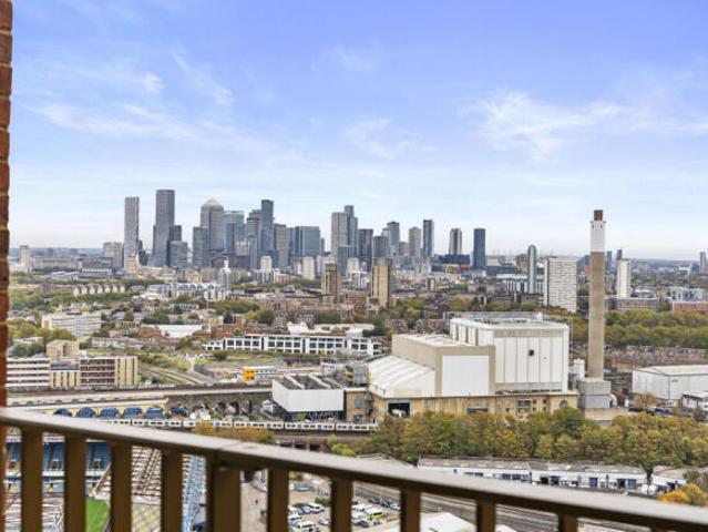 3 bedroom apartment for sale in 227 255 Ilderton Road, London, SE15 1NS, SE15