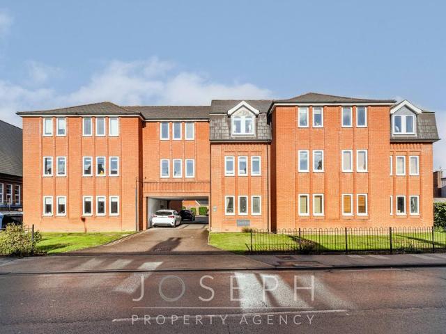3 bedroom apartment for sale