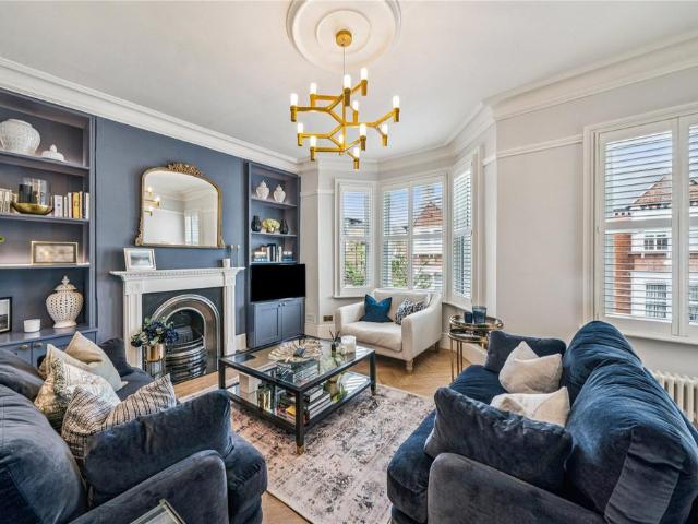 3 bedroom apartment for sale
