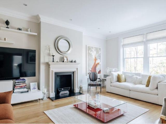 3 bedroom apartment for sale