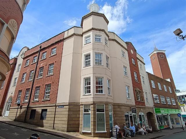 3 bedroom apartment for sale