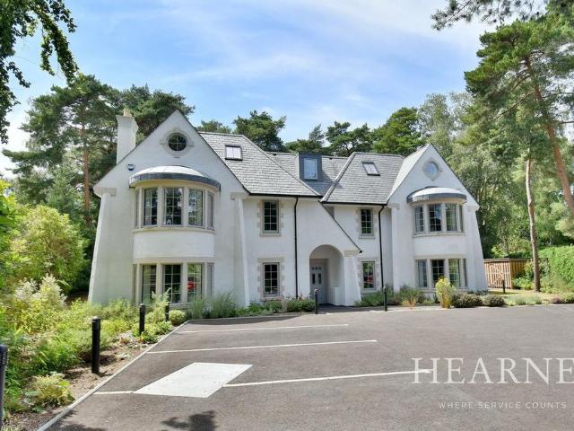 3 bedroom apartment for sale