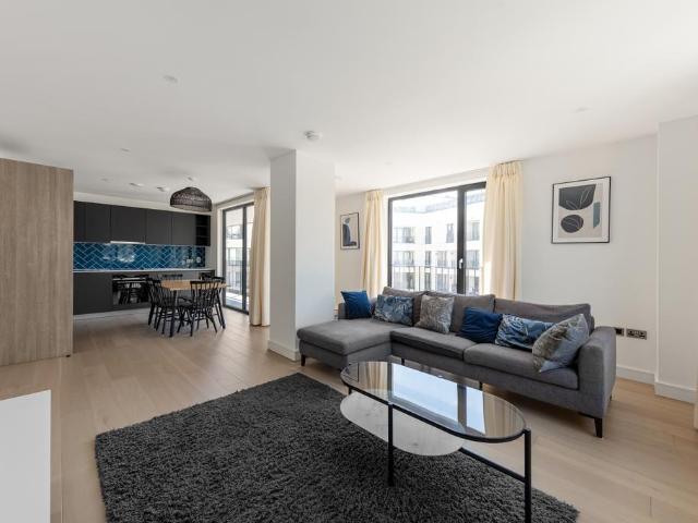 3 bedroom apartment for sale