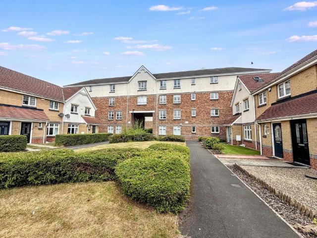 3 bedroom apartment for sale
