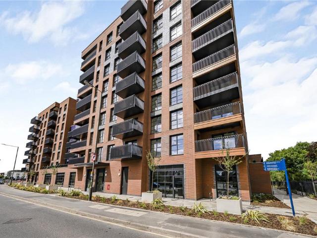 3 bedroom apartment for sale