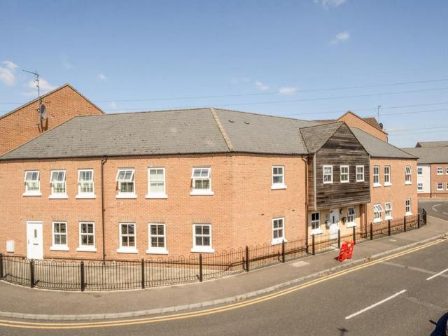 3 bedroom apartment for sale
