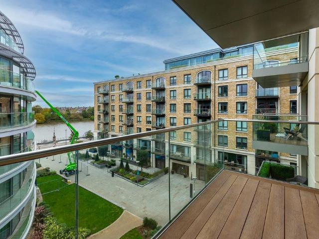 3 bedroom apartment for sale