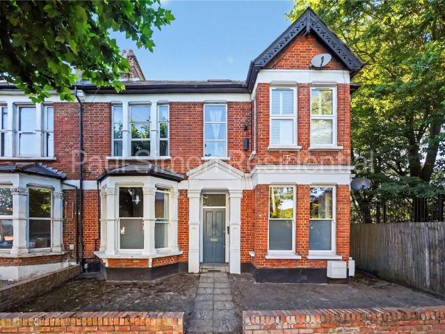 3 bedroom apartment for sale
