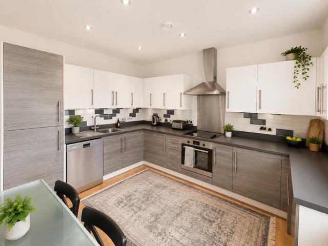 3 bedroom apartment for sale