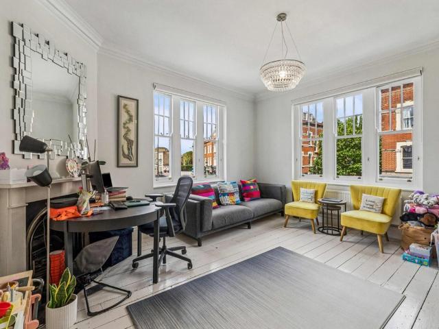 3 bedroom apartment for sale