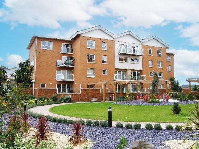 3 bedroom apartment for sale