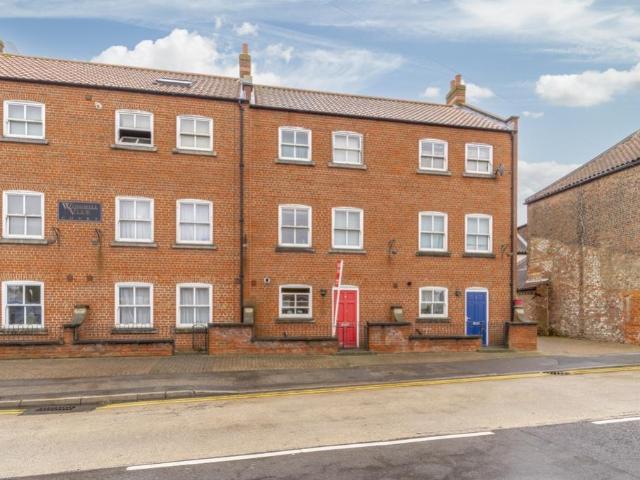 3 bedroom apartment for sale