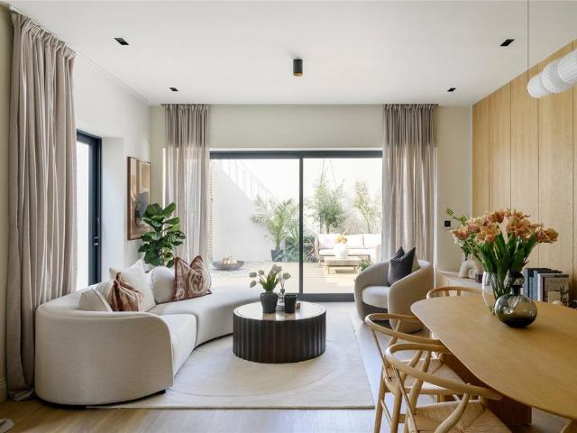 3 bedroom apartment for sale