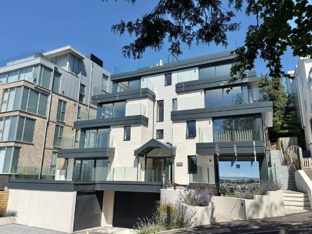 3 bedroom apartment for sale