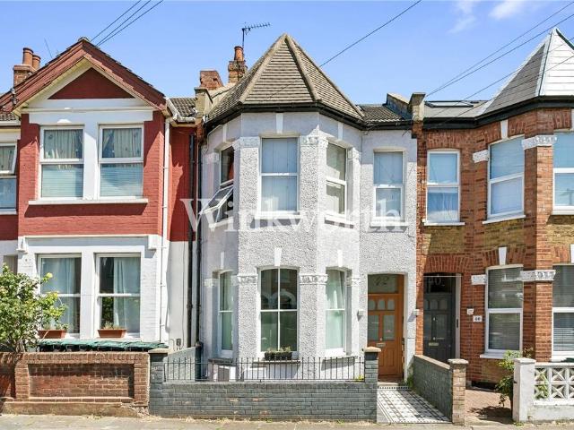 3 bedroom apartment for sale