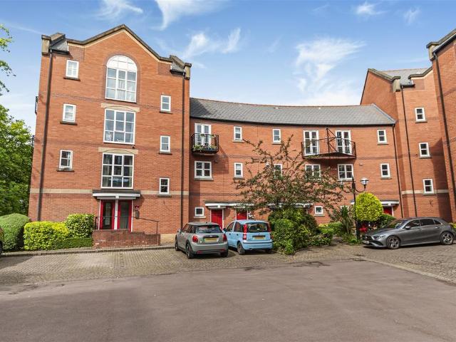 3 bedroom apartment for sale