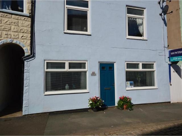 3 bedroom apartment for sale