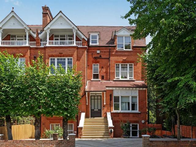 3 bedroom apartment for sale