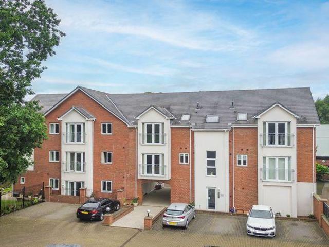 3 bedroom apartment for sale