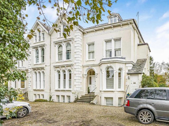 3 bedroom apartment for sale