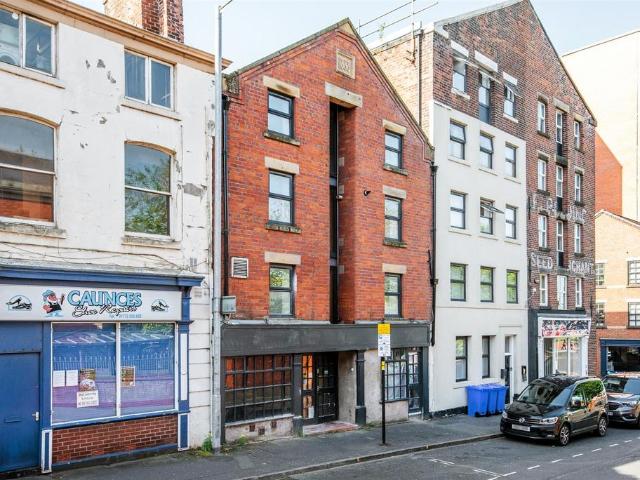 3 bedroom apartment for sale