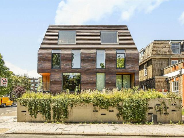 3 bedroom apartment for sale