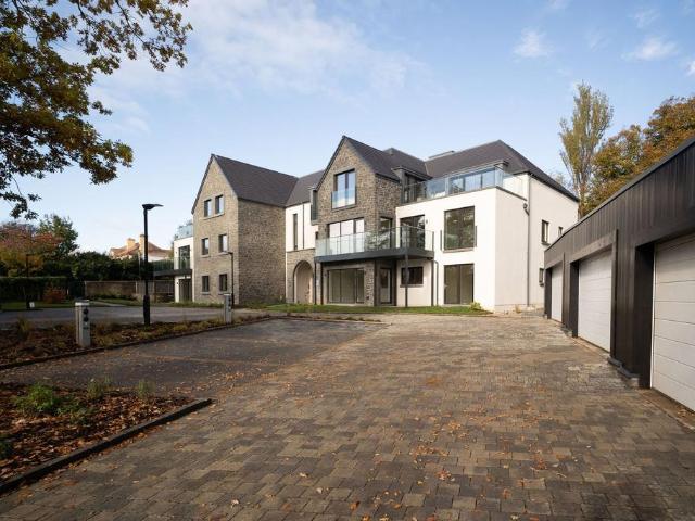 3 bedroom apartment for sale