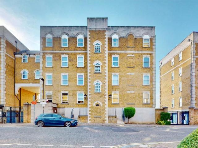 3 bedroom apartment for sale