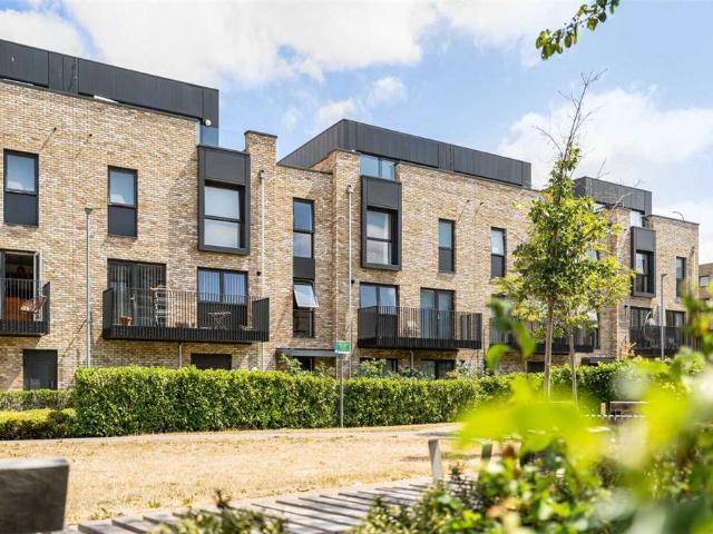 3 bedroom apartment for sale
