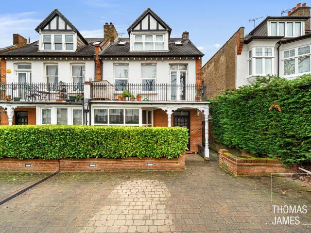 3 bedroom apartment for sale