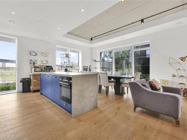 3 bedroom apartment for sale
