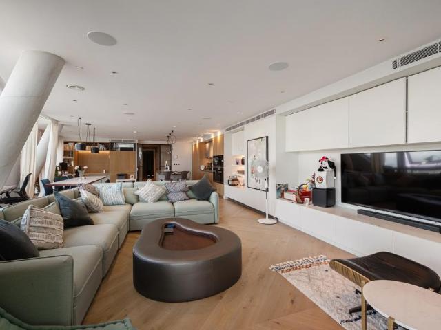 3 bedroom apartment for sale