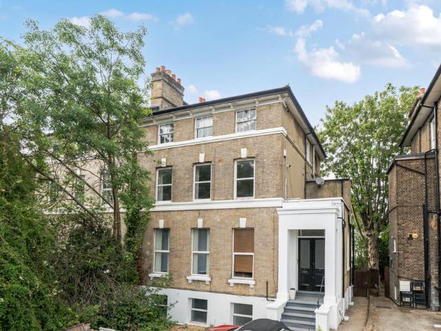 3 bedroom apartment for sale